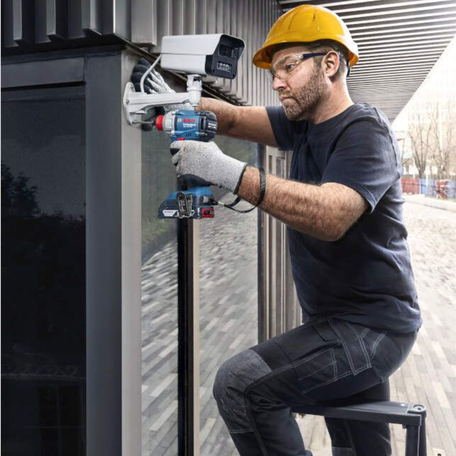 BOSCH AKU UDARNI ODVRTAČ GDX 18V-285 2x2,0Ah - ROBERT BOSCH | Ecomex ...